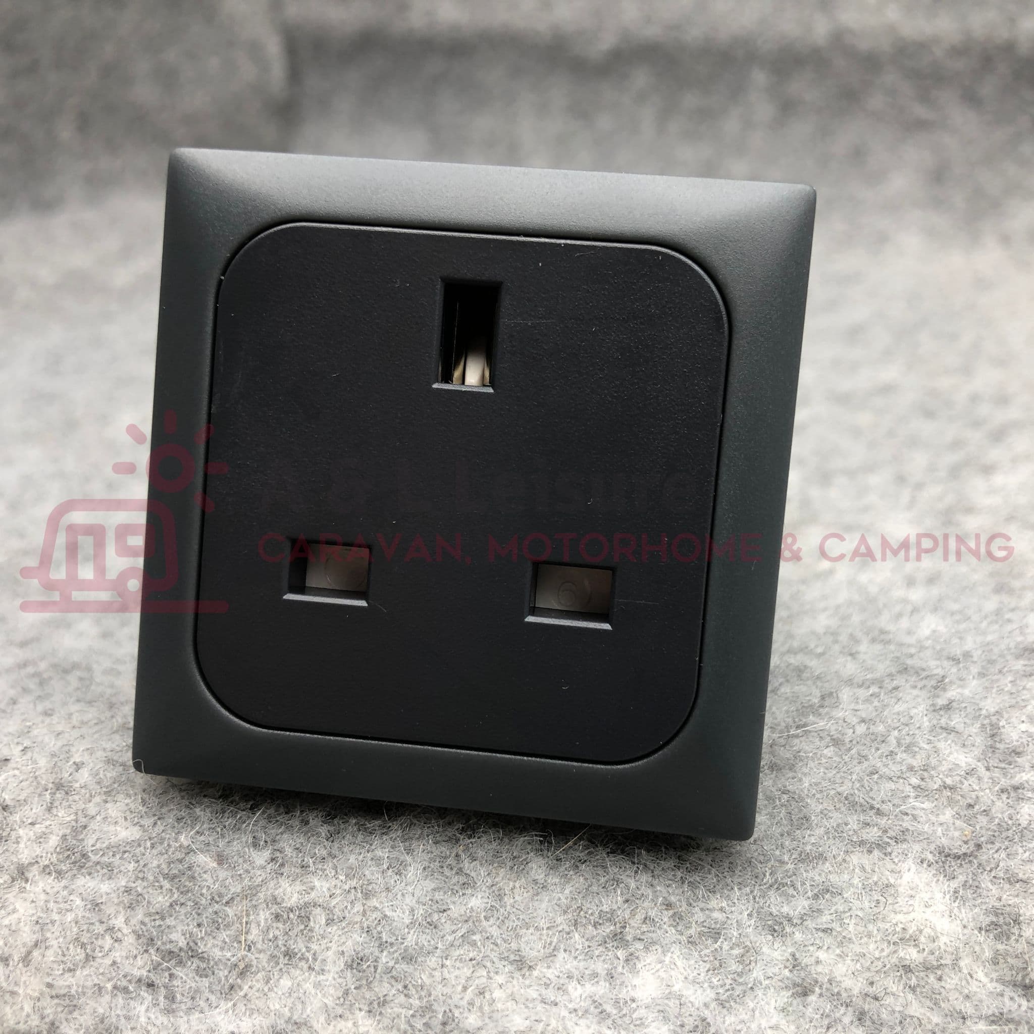 CBE C-Line 13a - 240v 1-Way Socket Faceplate & Back Box Dark Grey - CSM ...